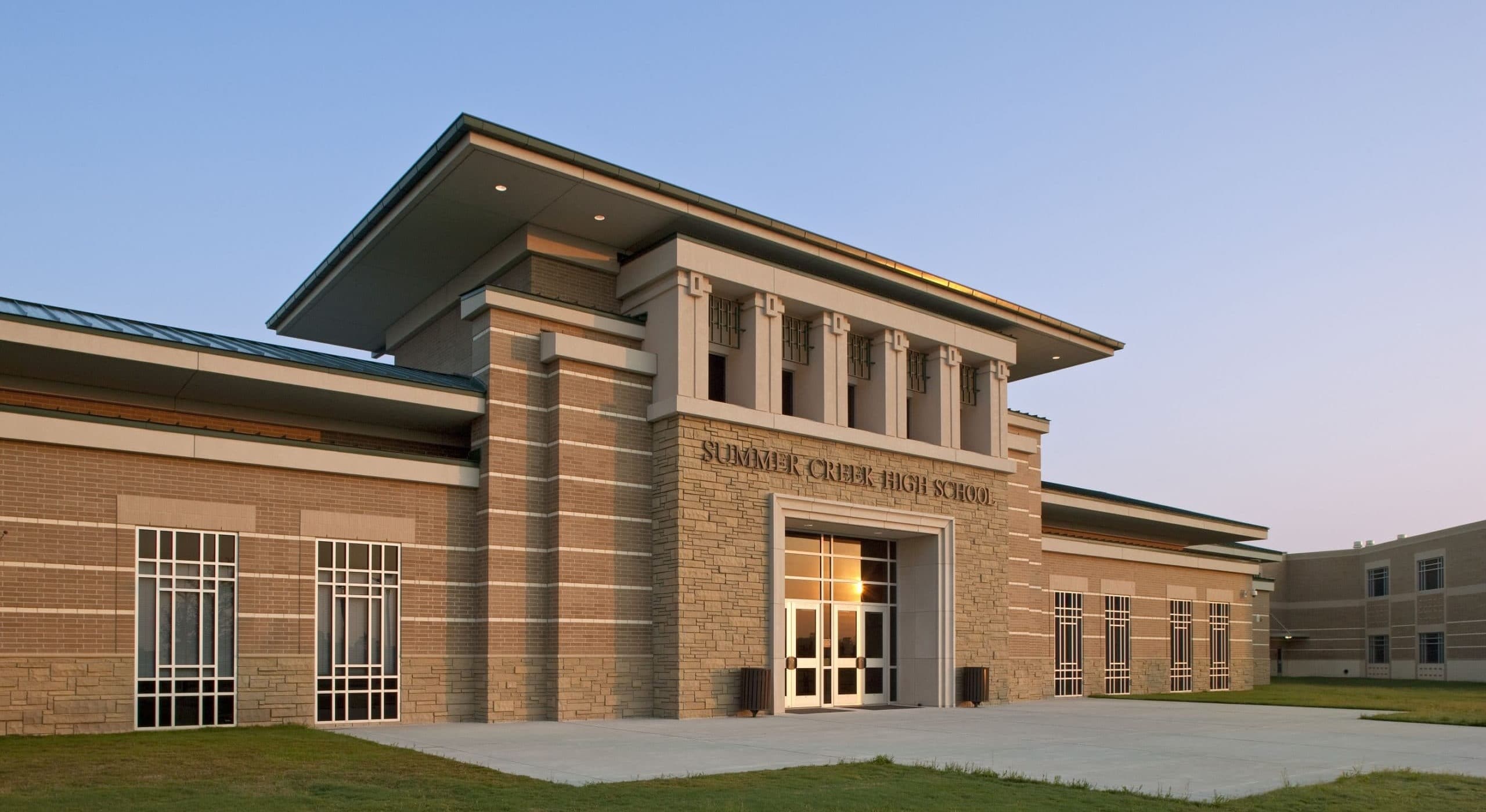 Summer Creek High School - PBK Architects