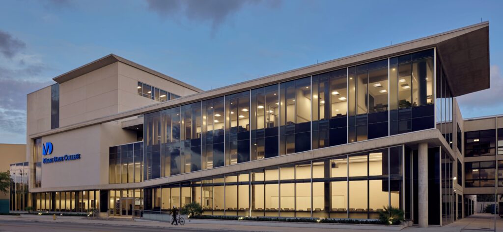 Miami Dade College Center For Learning, Innovation, & Simulation - PBK
