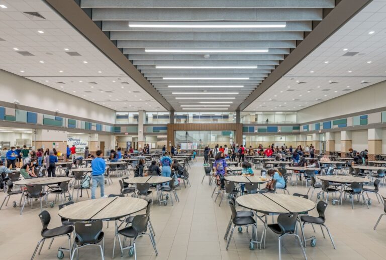 Dr. Thomas Randle High School - PBK Architects