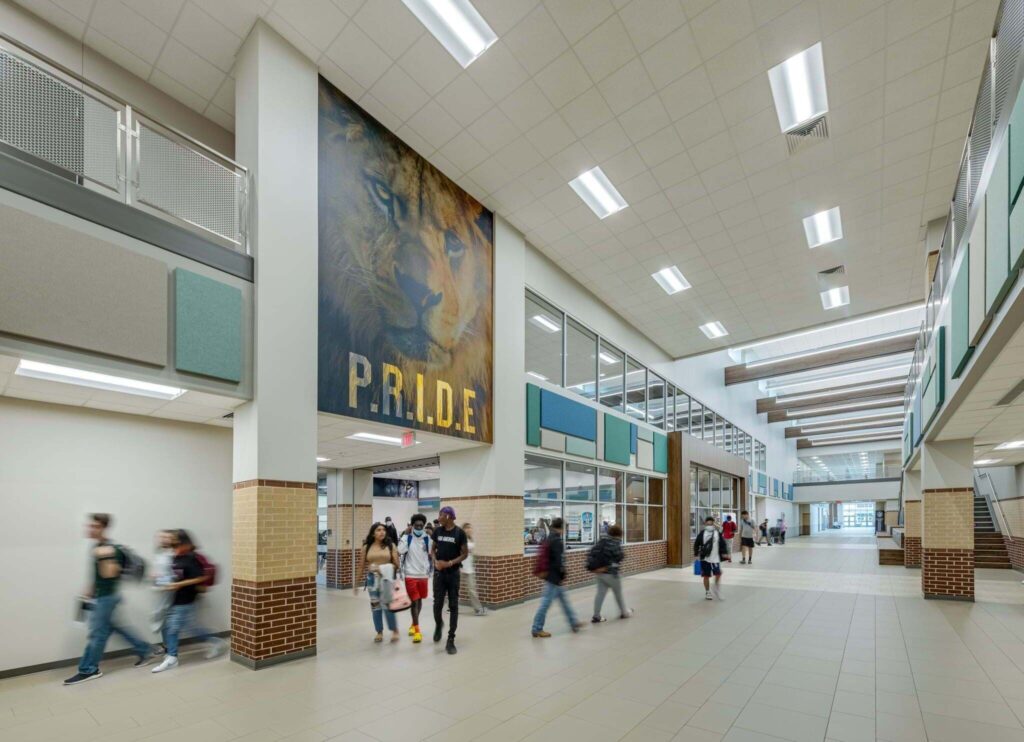 Dr. Thomas Randle High School - PBK Architects