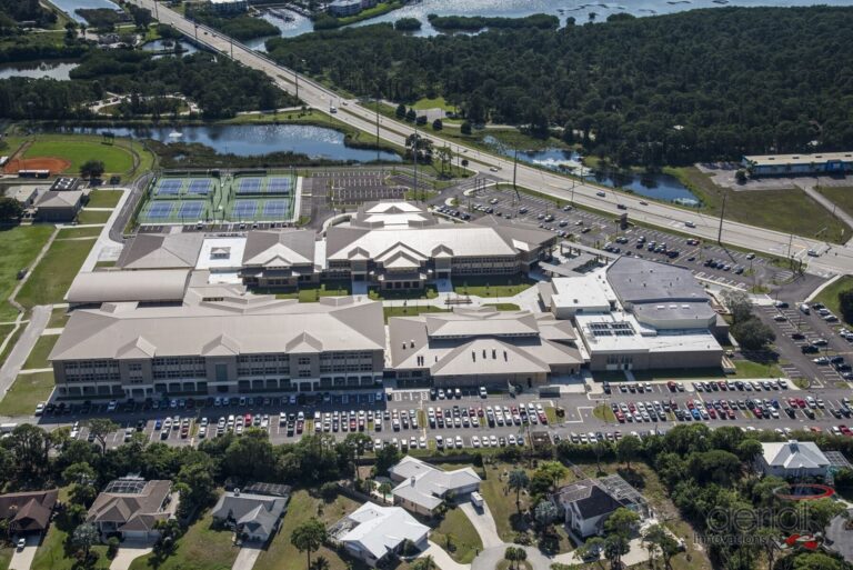 Lemon Bay High School - PBK Architects