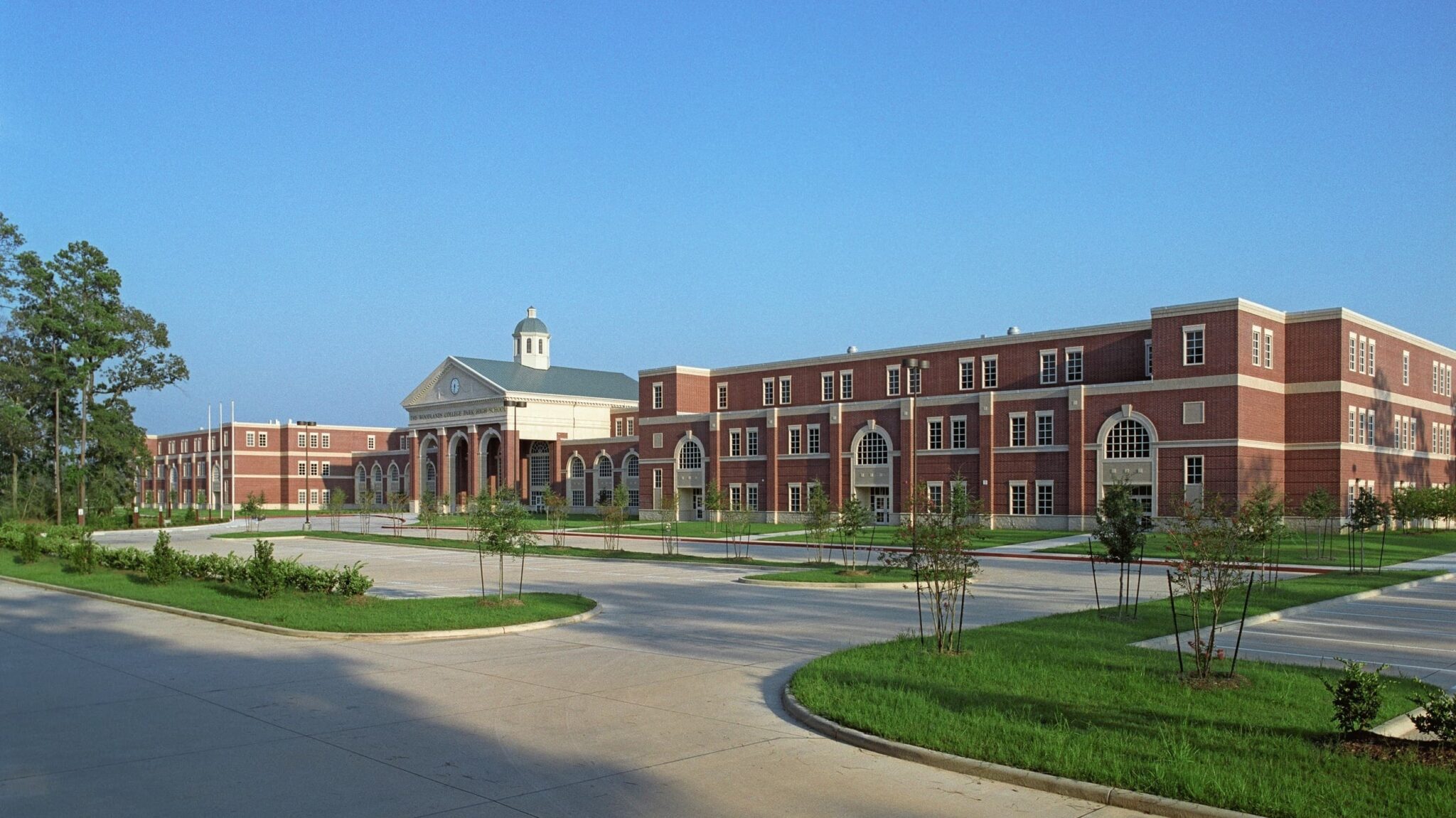 The Woodlands College Park High School - PBK Architects