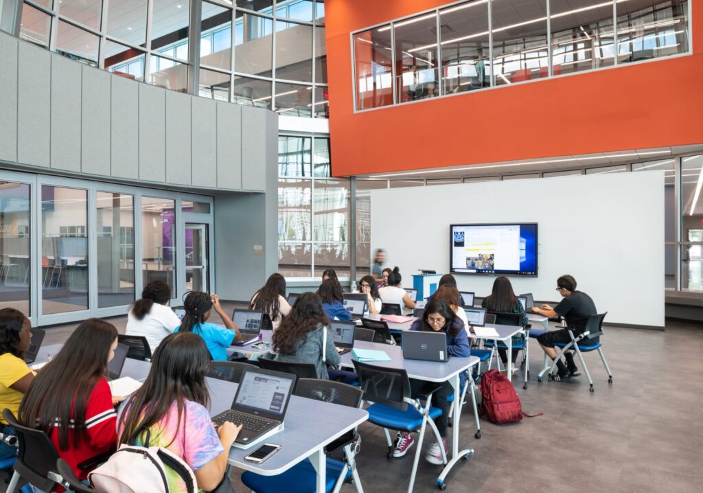 Alief Center for Advanced Careers - PBK Architects