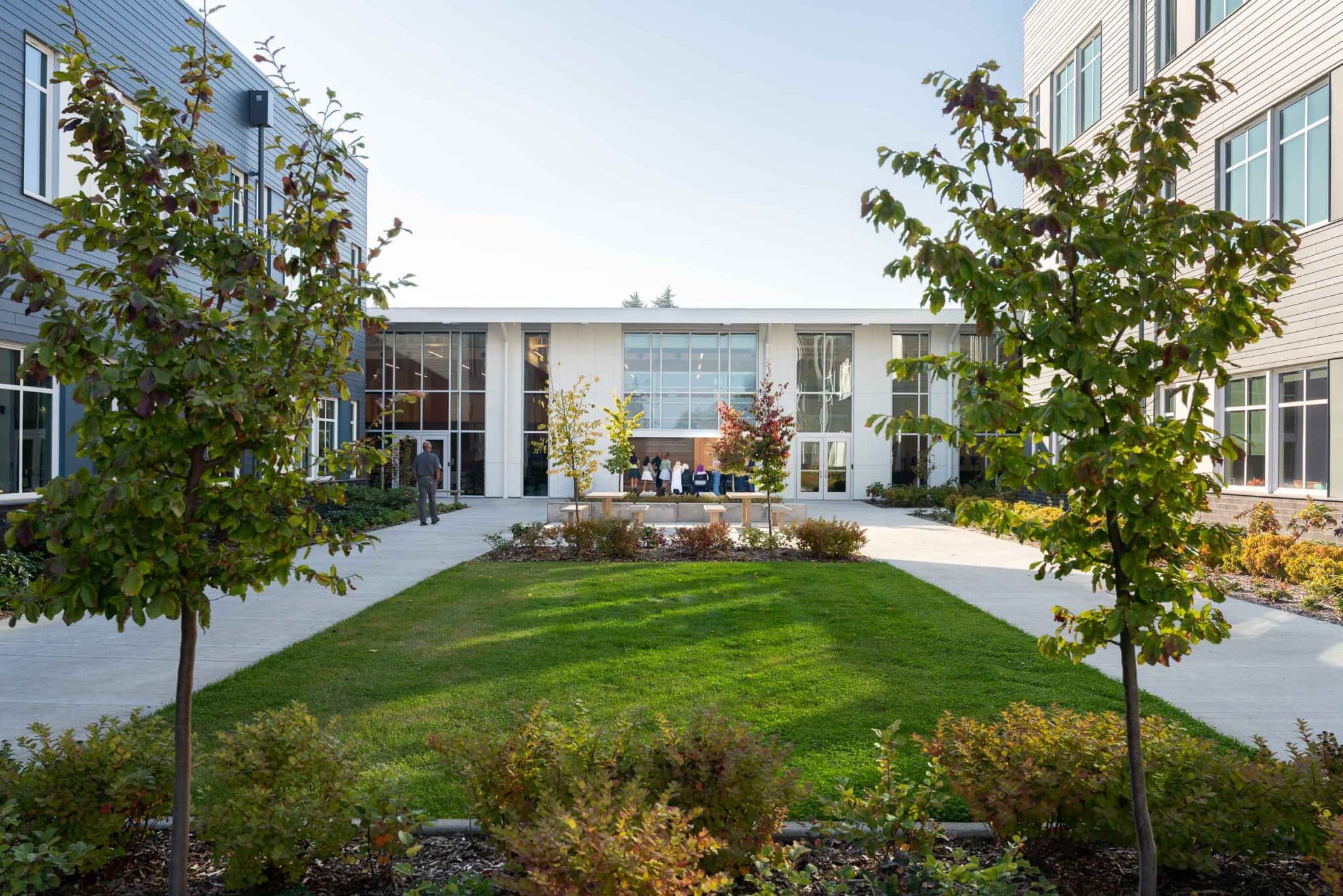 Star Lake Elementary School & Evergreen Middle School - PBK Architects